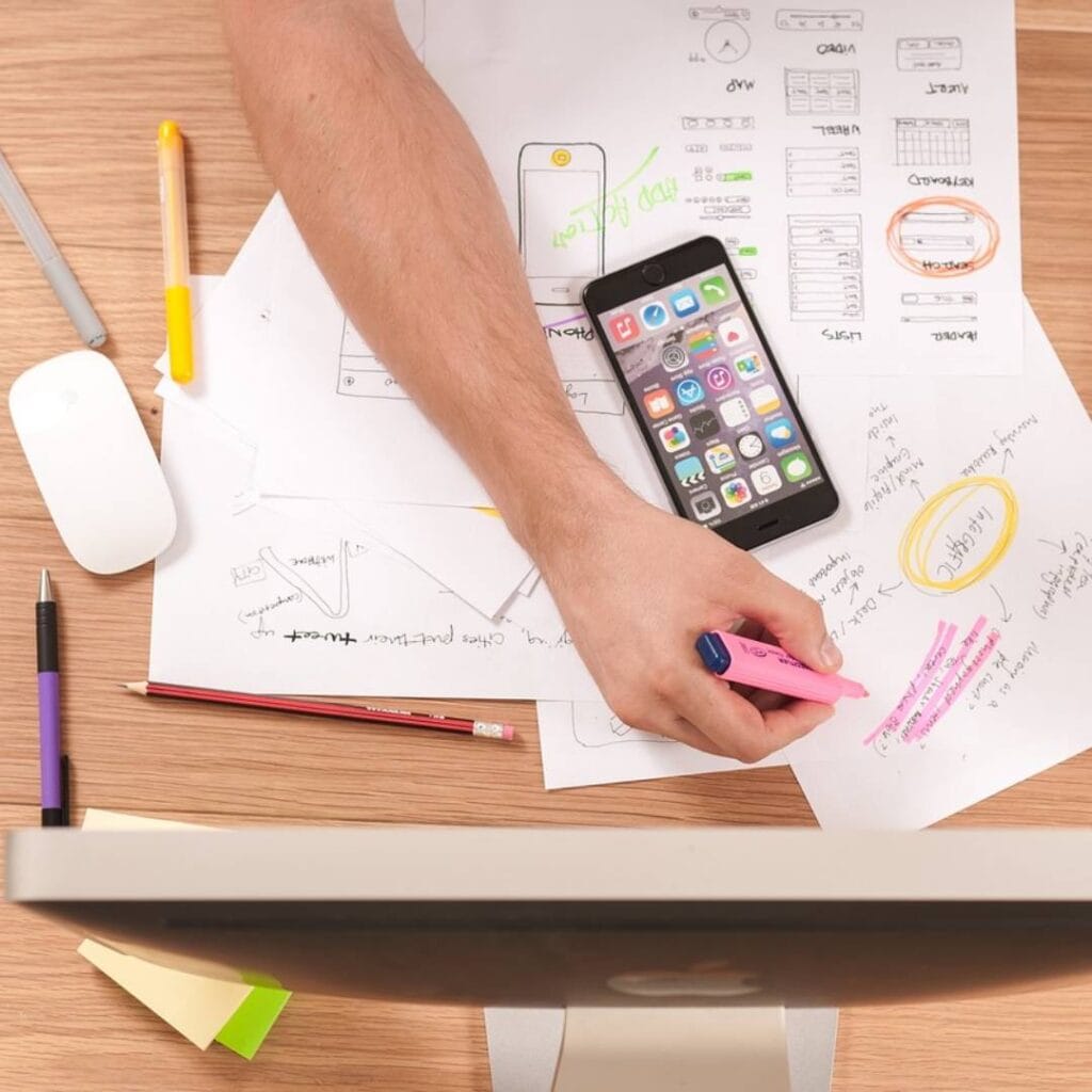 Study Abroad Postgrad courses in UI/UX Design - Innovative Future Steps